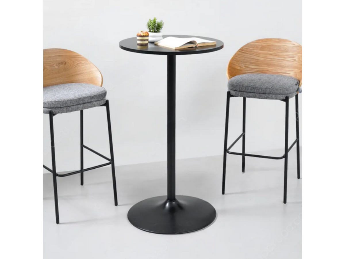 Meja Besi Custom – Vendor Desain Sesuai Keinginan Anda